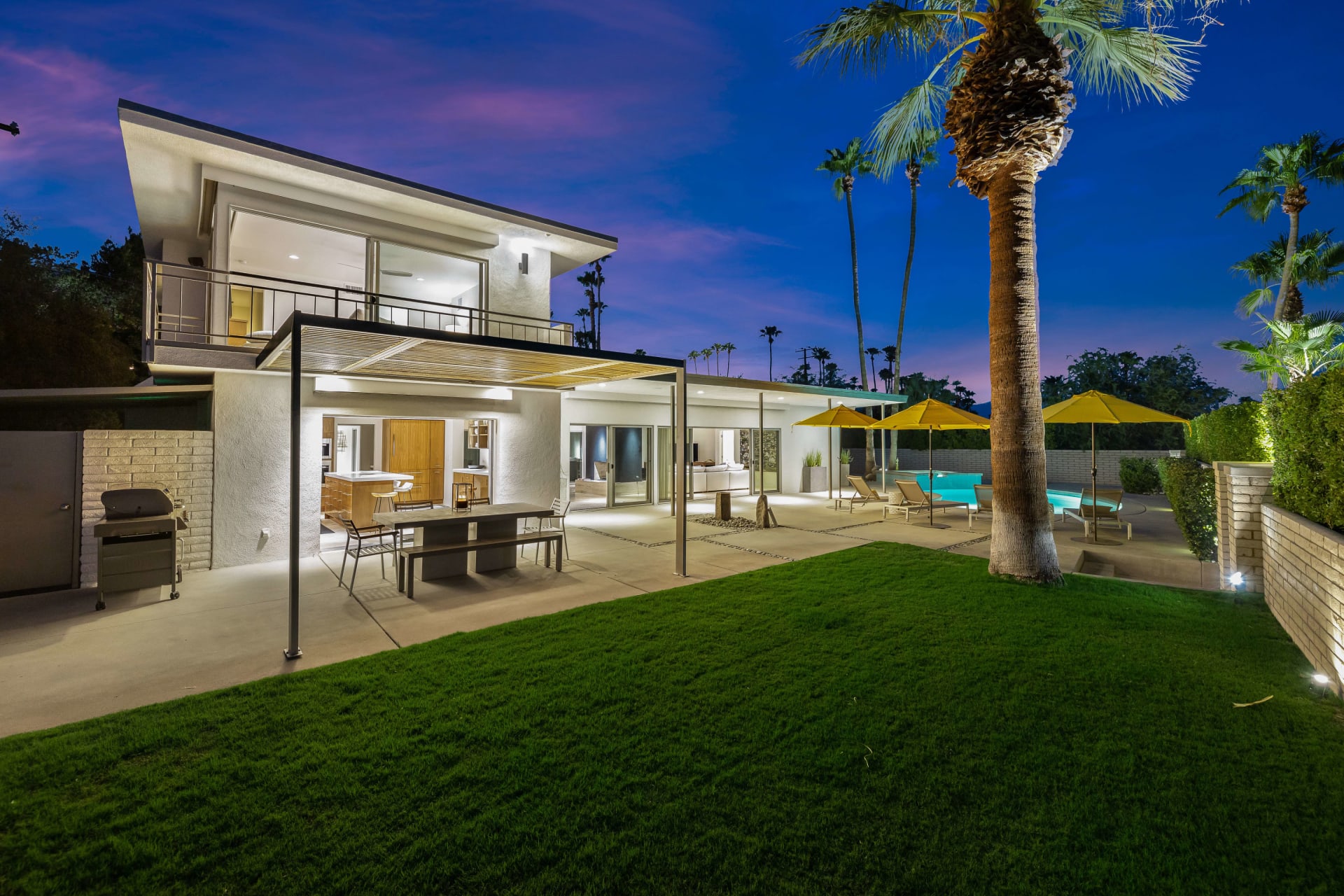 Contact Us | John & Ryan Real Estate Group