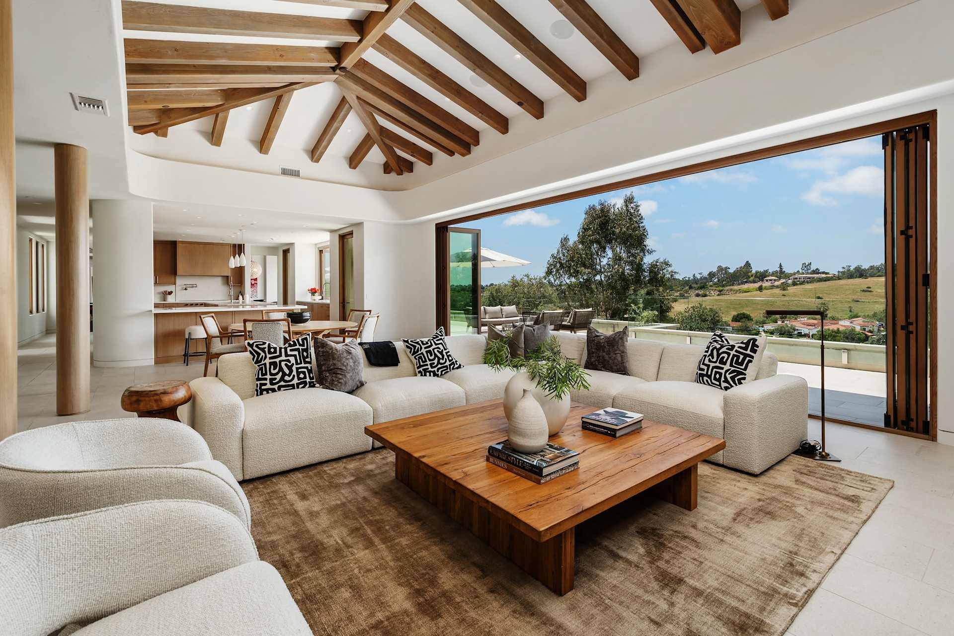 Meet the Team | Laura Barry Luxury Estates | Barry Estates®