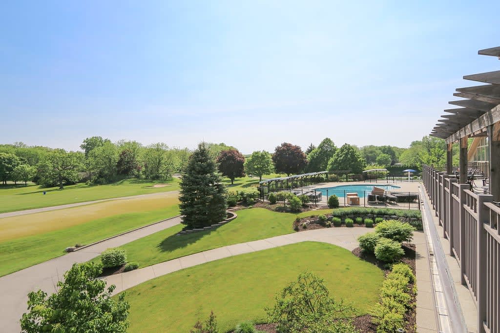 Abbey Springs, WI Real Estate | Janis Hartley