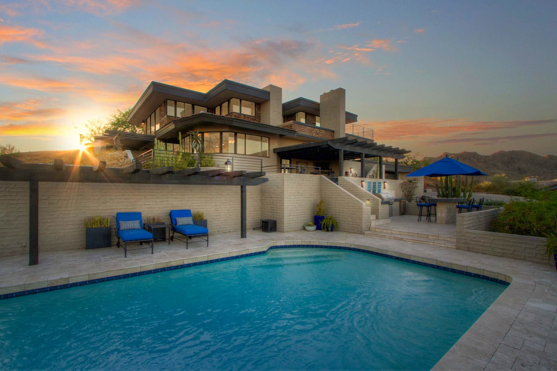 Lloyd Fox | Phoenix, AZ Top Real Estate Agent