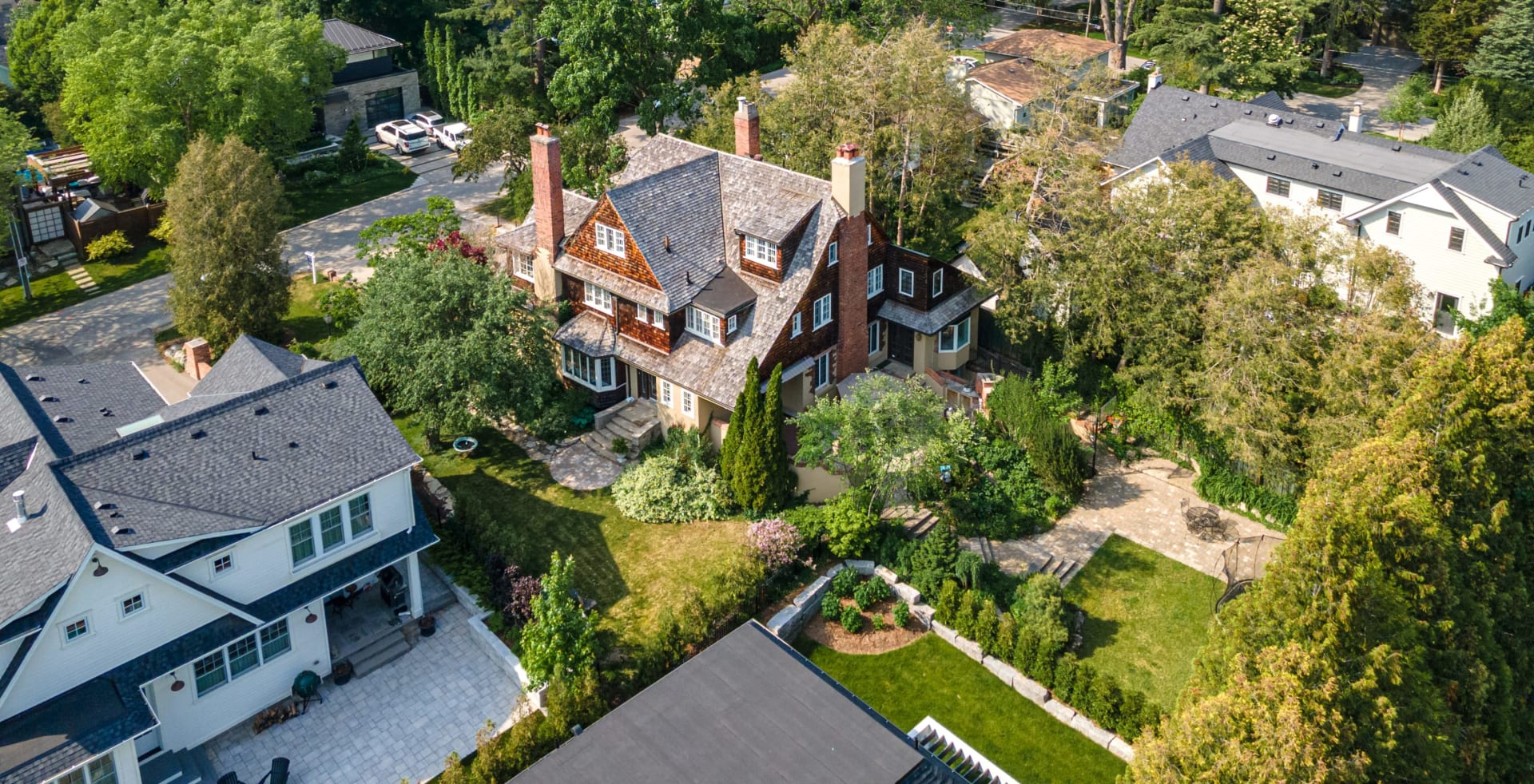 Featured Properties For Sale In Canada Robertson Kadwell