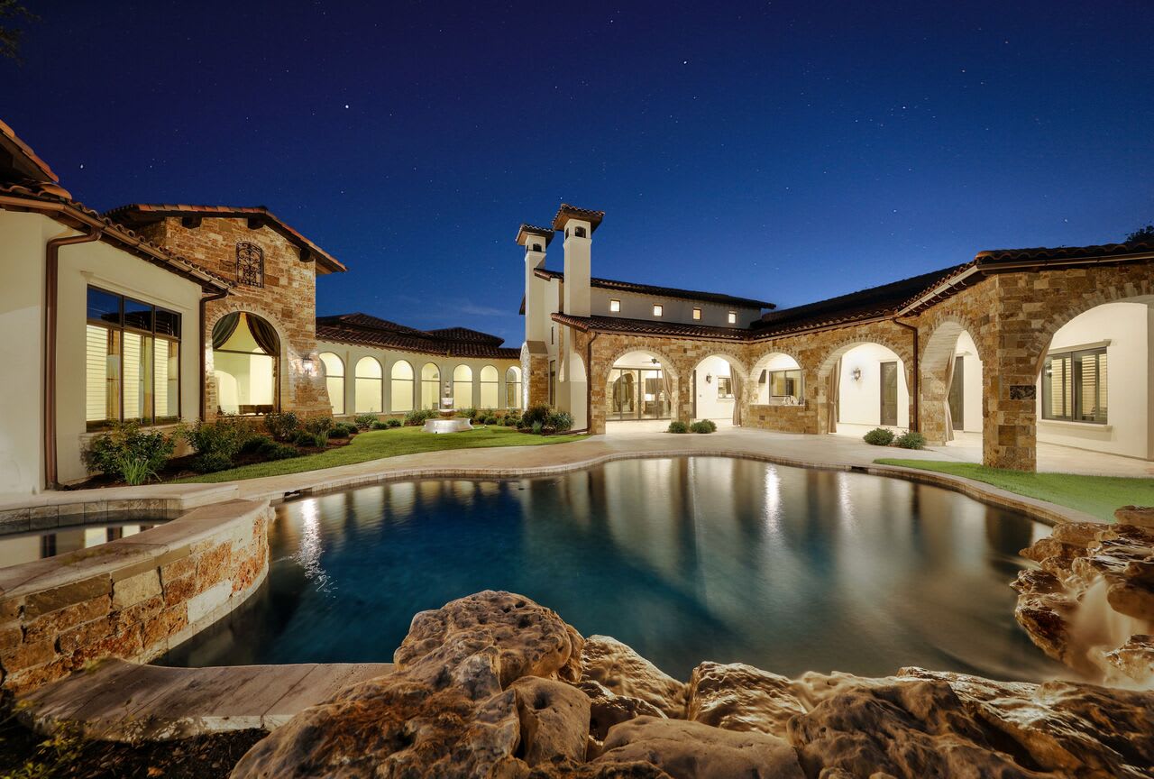 Ivy Residential Group | Austin Real Estate