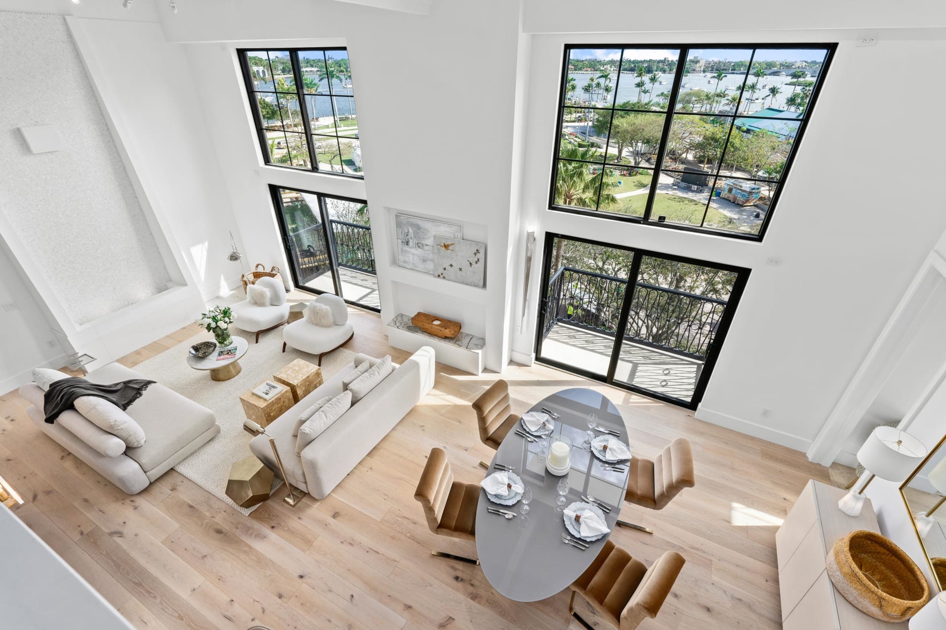 Discover Exclusive Luxury Residences - Opulent and Relaxed Living with ...
