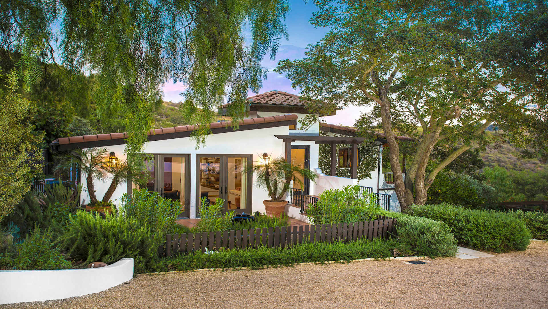 Luxury Homes For Sale Topanga CA | Oliver Ferra & Associates